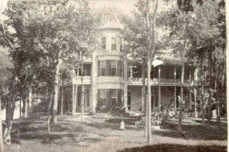 History – City of Deephaven