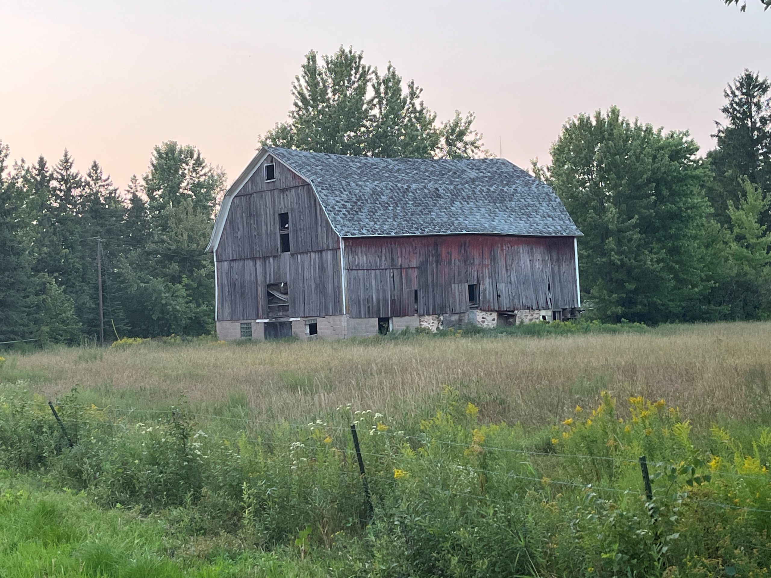Old-Barn—Image – Town of Bergen