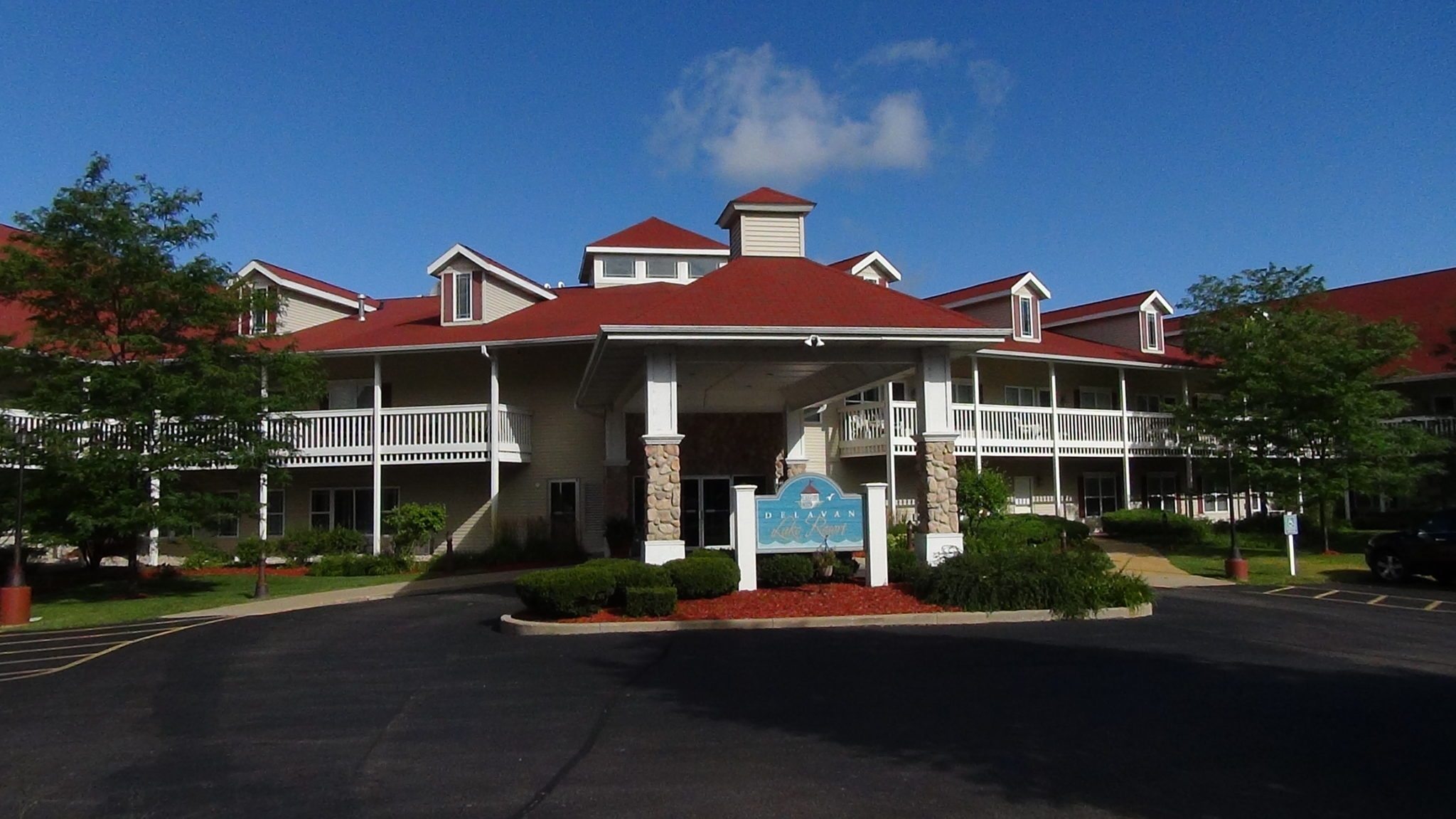 Places to Stay - Town of Delavan