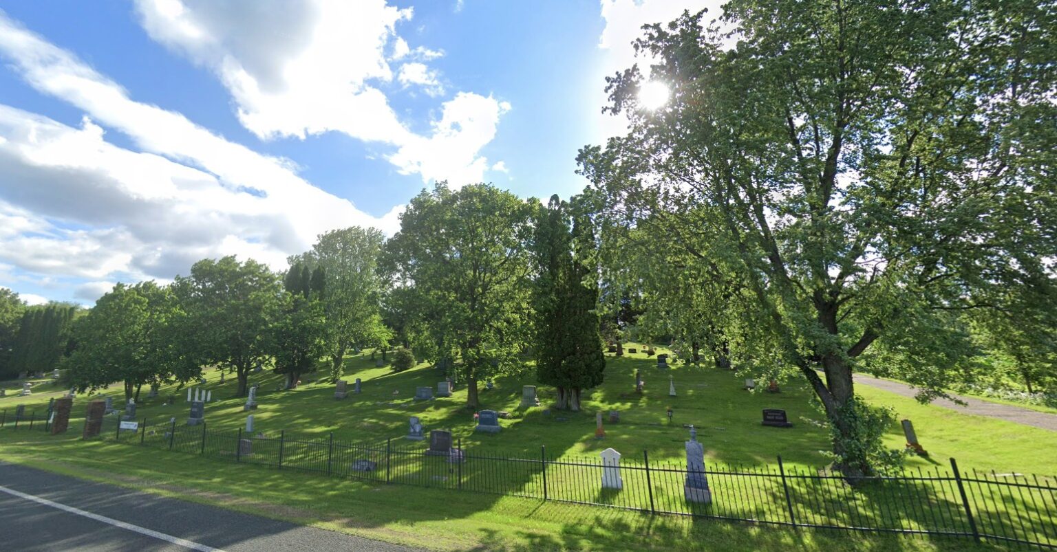 Oakland Cemetery – Town of Star Prairie, St. Croix County, Wisconsin