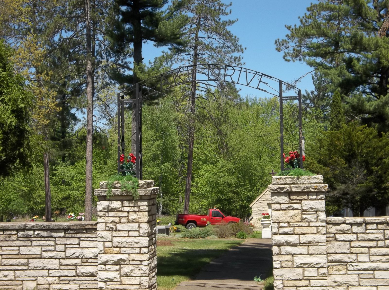 cemetery-gate-sign – Town of Wescott, Shawano County, WI